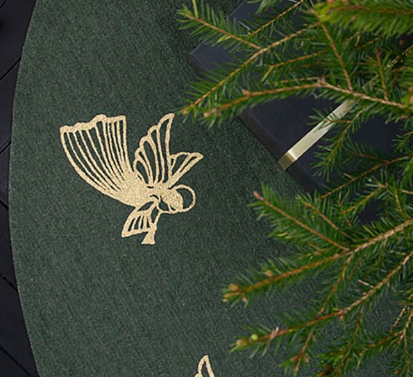 Juletreteppe flyvende engler grønn